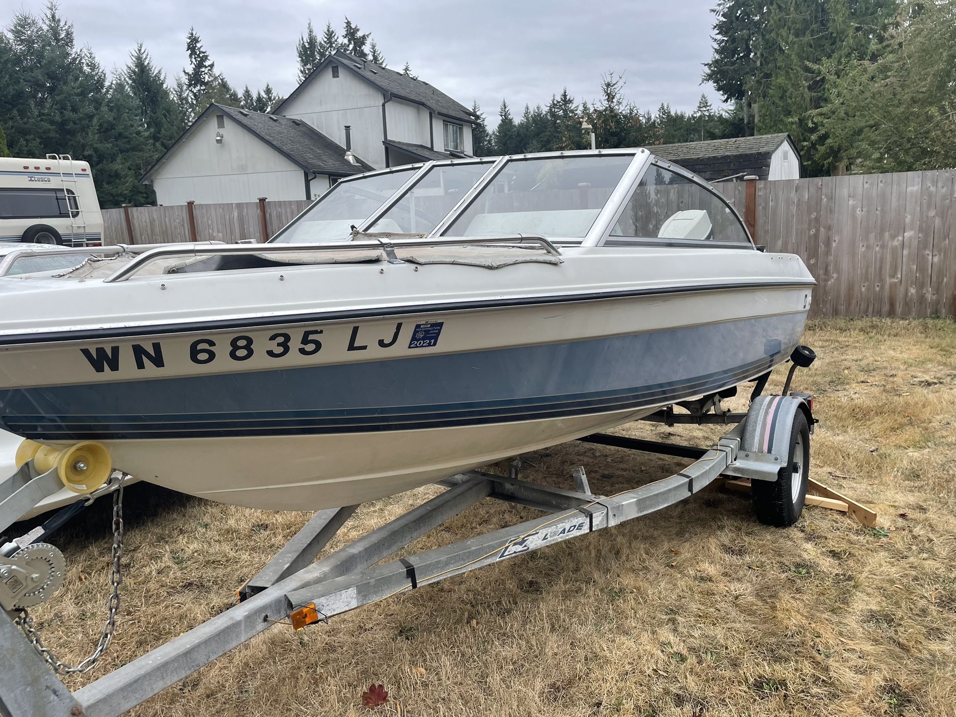 1989 Four Winns Open Bow Boat for Sale in Graham, WA - OfferUp