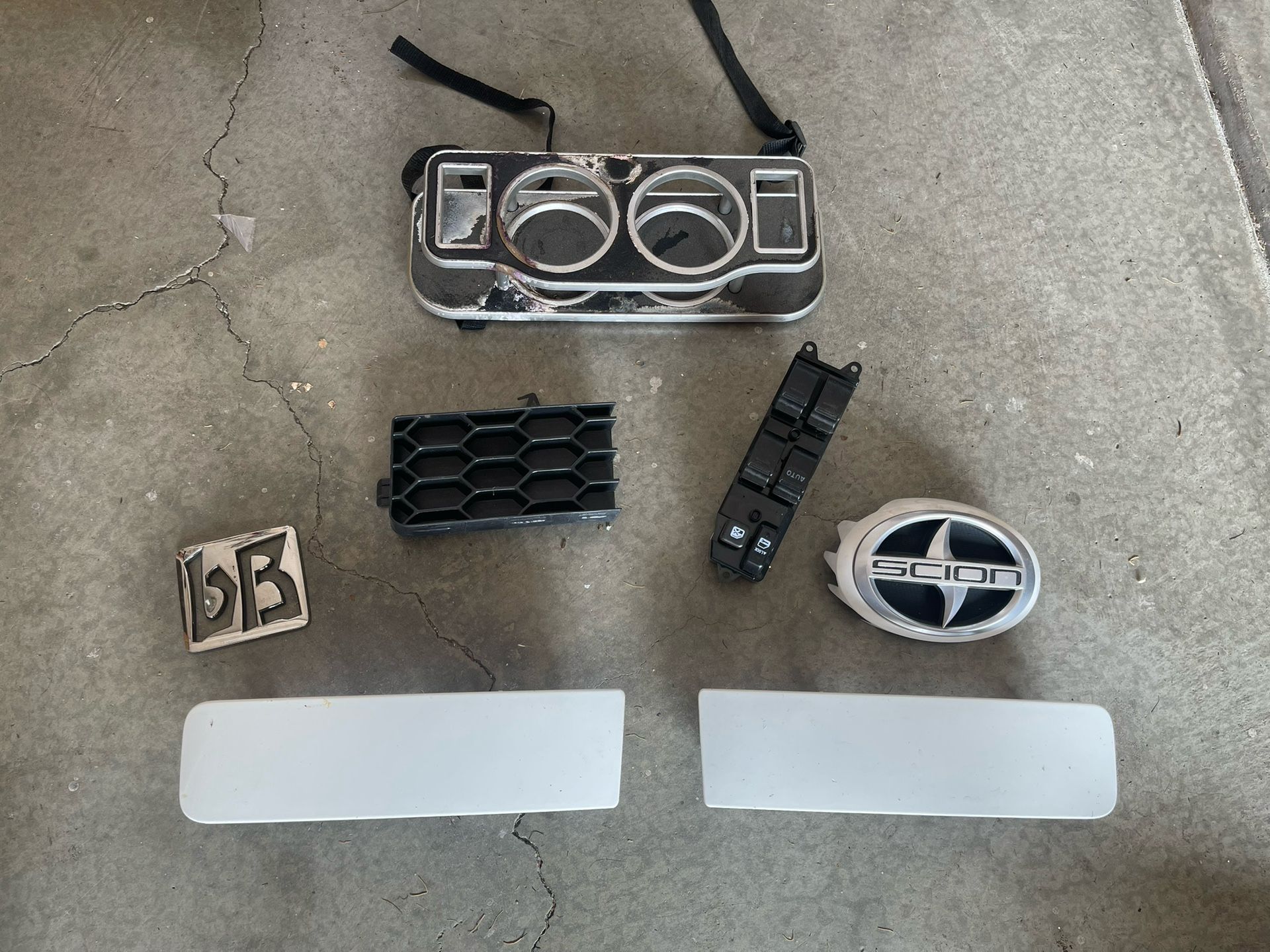 First Gen Scion XB Parts for Sale in Corona, CA - OfferUp