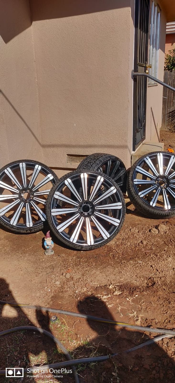 26 inch Borghini rims bolt pattern 5x120 for Sale in Hanford, CA - OfferUp