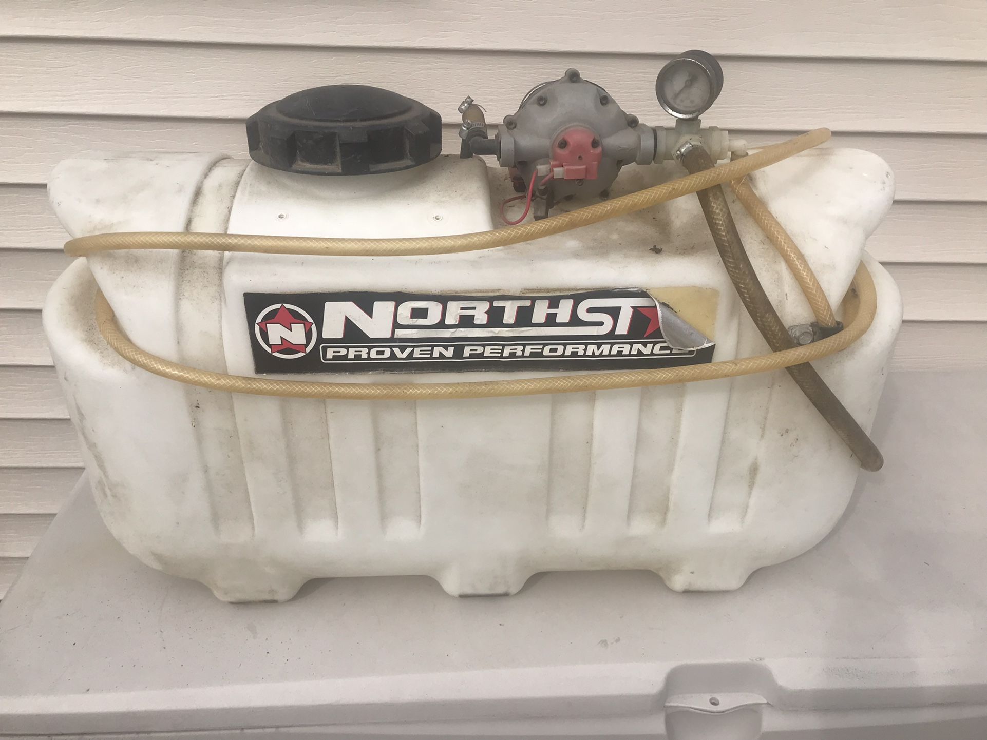 North Star 24 Gallon Sprayer for Sale in Toms River, NJ - OfferUp
