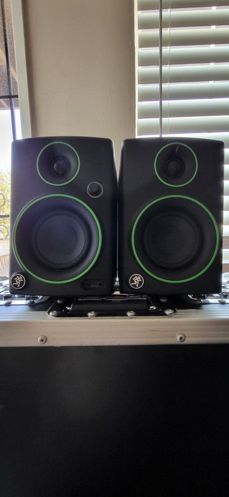 Mackie Cr3 Studio Monitors for Sale in Rowland Heights, CA - OfferUp
