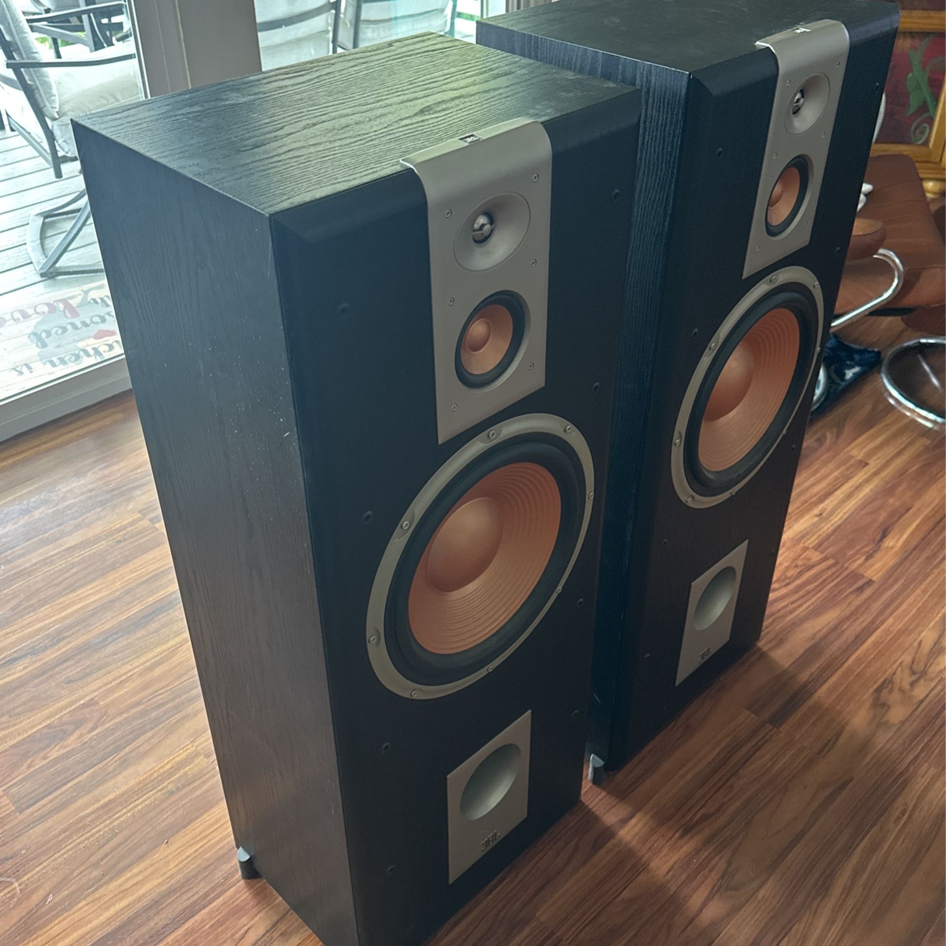 JBL Studio Series S312 3 Way Speaker System Floor Speakers for Sale in ...