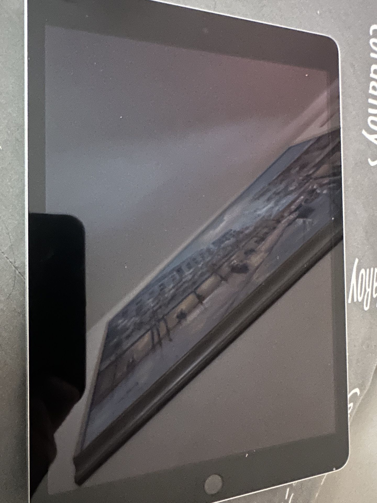 iPad 9th Generation for Sale in San Leandro, CA - OfferUp