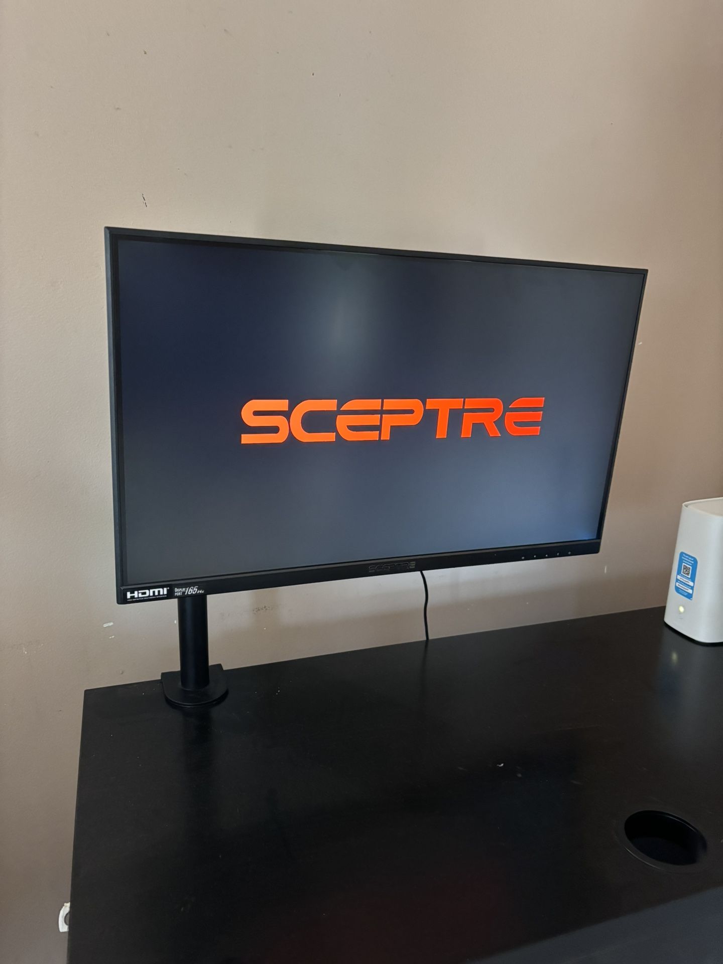 Sceptre 27 Inch & Desk Mount ( 165Hz) for Sale in Santa Ana, CA - OfferUp