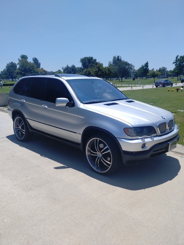 2001 BMW X5 for Sale in Los Angeles, CA - OfferUp