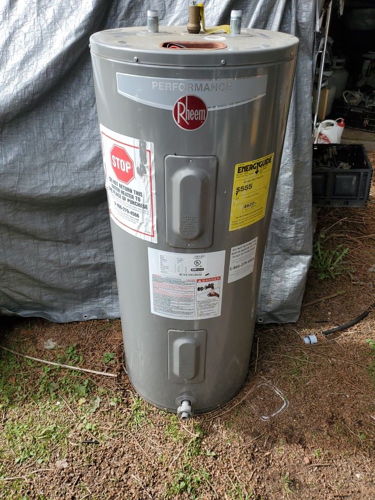 Rheem Water Tank Unused for Sale in Seattle, WA - OfferUp