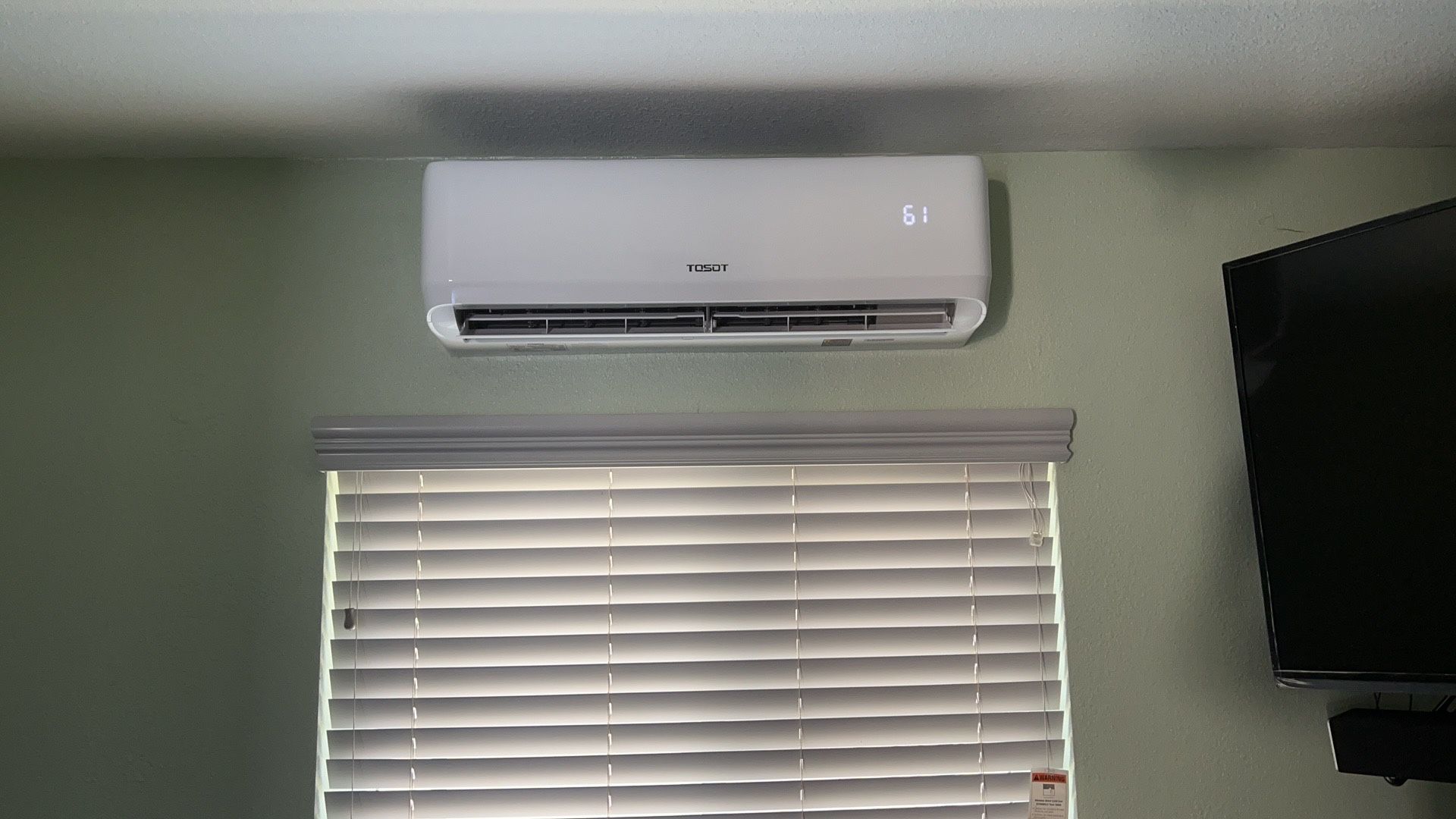 TOSOT 12,000 BTU / 1 Ton mini split Air Conditioner, Heats And AC by ...