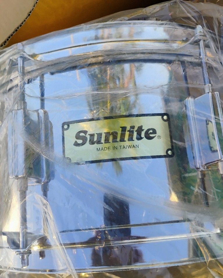 New Sunlite Drum with 3 Stands in the Box for Sale in Hialeah, FL - OfferUp