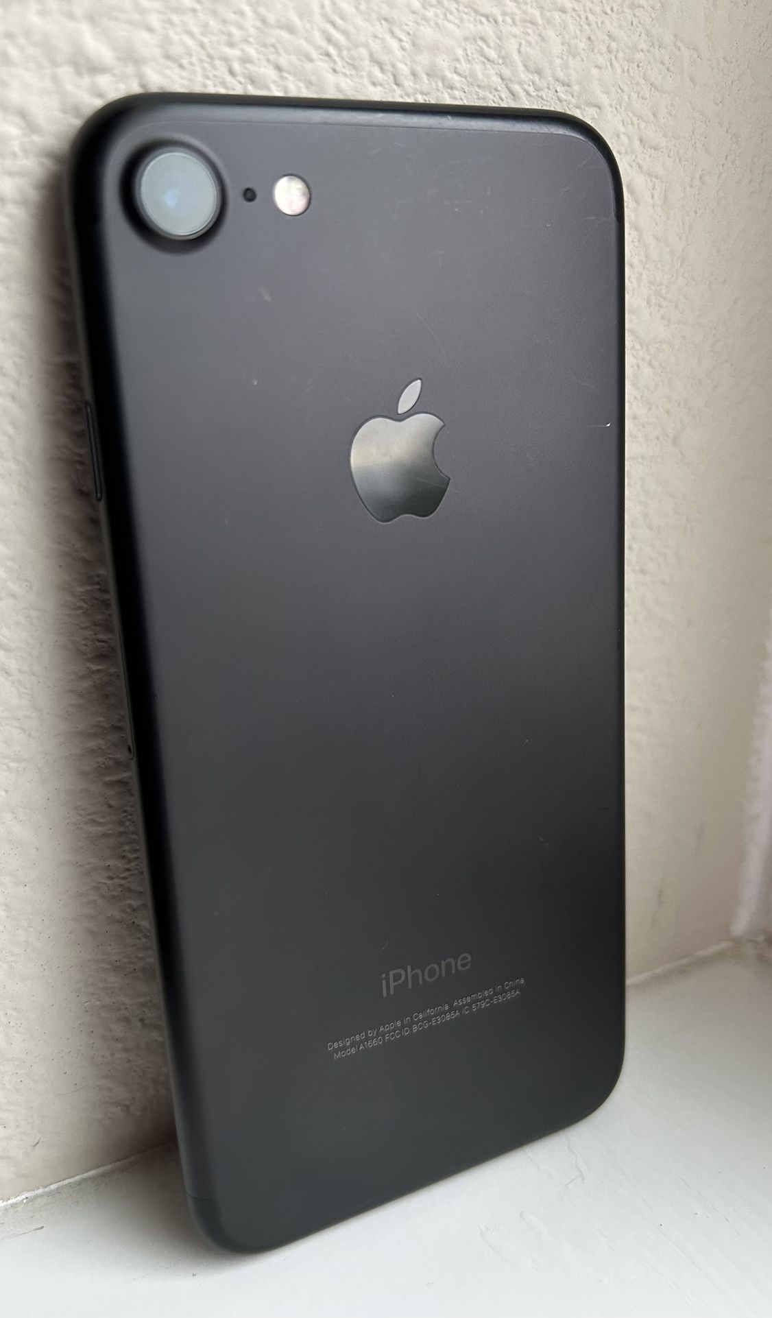 iPhone 7 32GB Unlocked for Sale in Auburn, WA - OfferUp