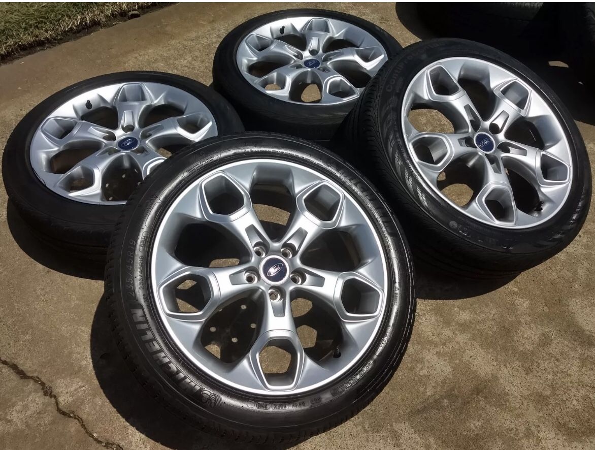 Mint 19 inch Ford Escape Edge Platinum Factory OEM Wheels Rims Tires 19 ...