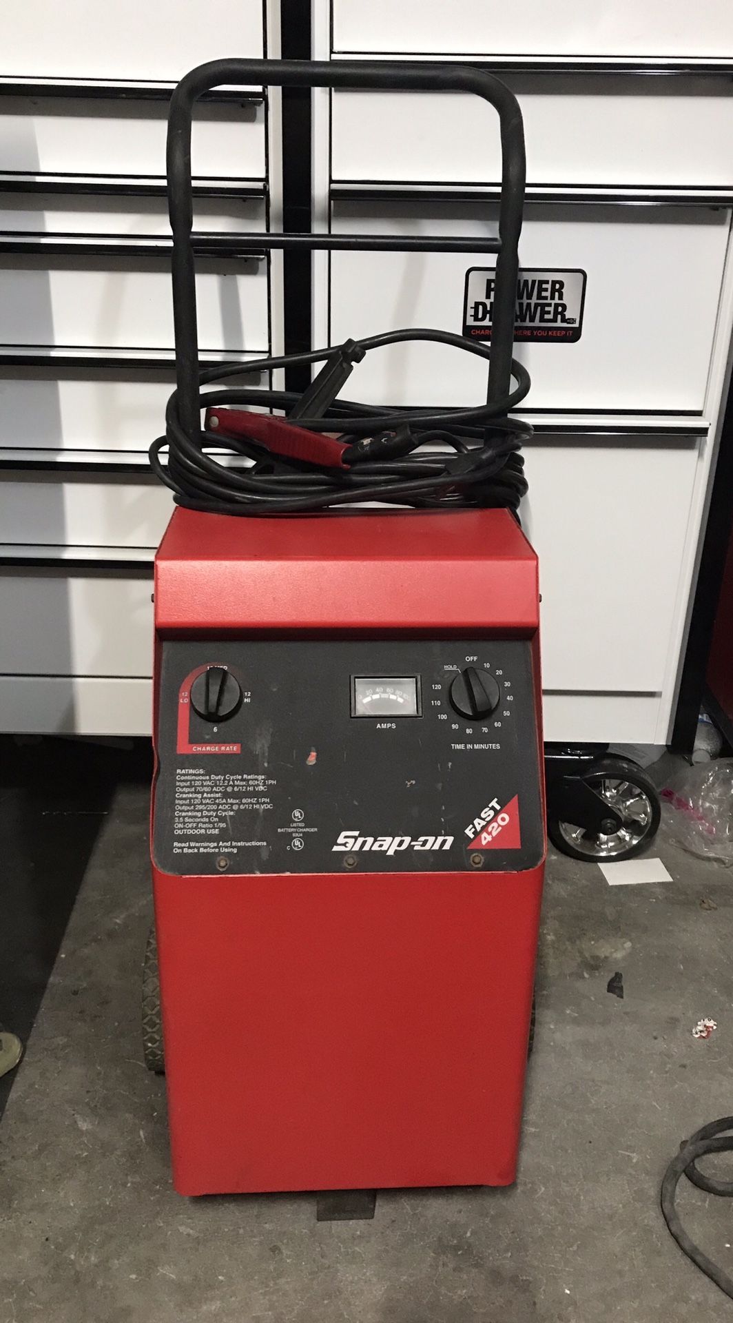 Snap on car battery charger for Sale in North Las Vegas, NV - OfferUp