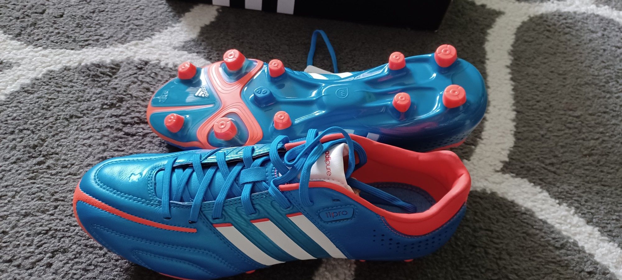 Adidas 11 Pro