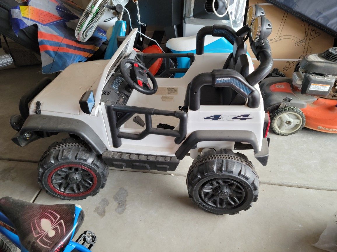 Jeep Merced California