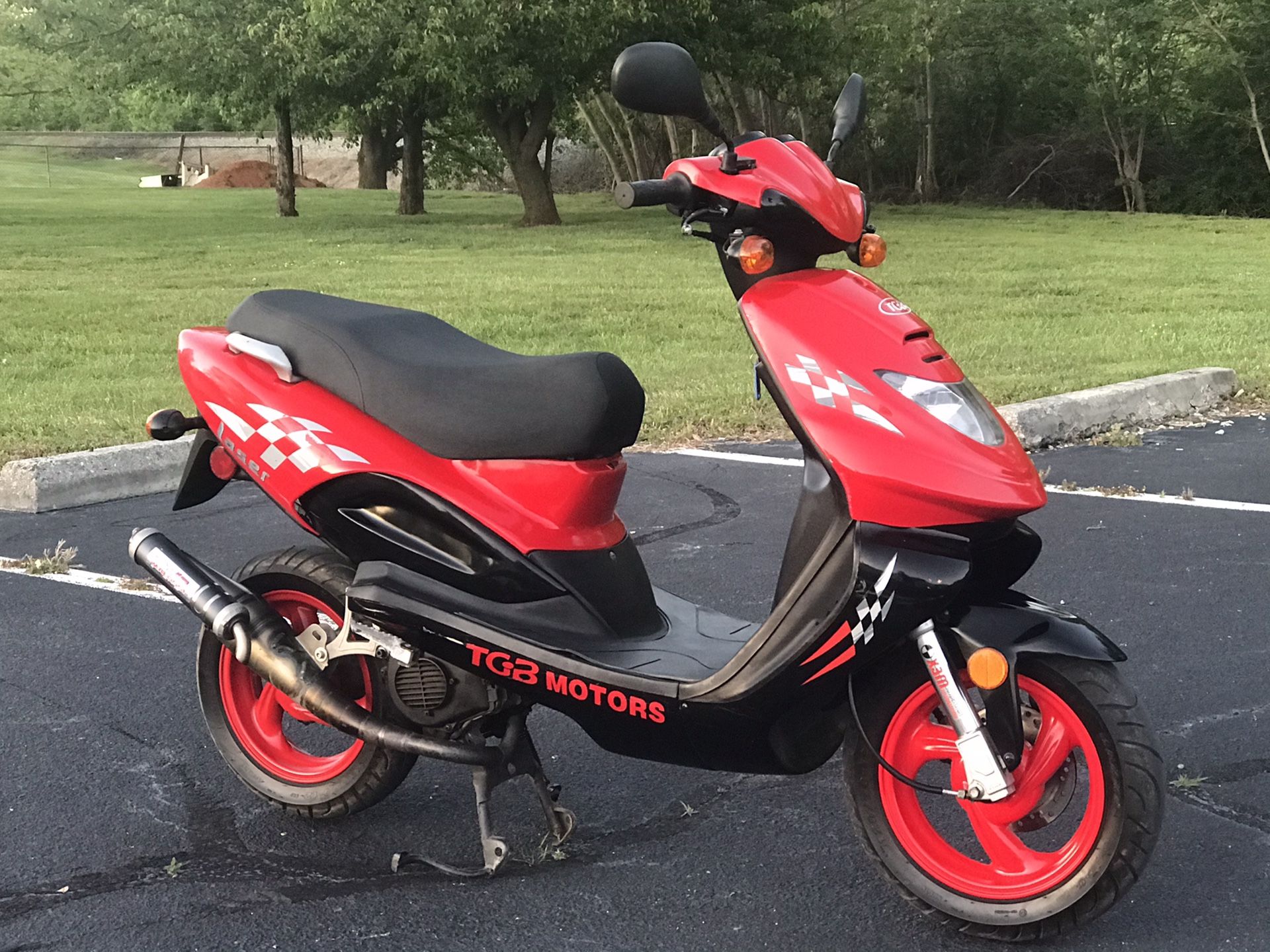 2007 TGB Laser R5 scooter moped, 1.9K miles, SUPER CLEAN!! for Sale in ...