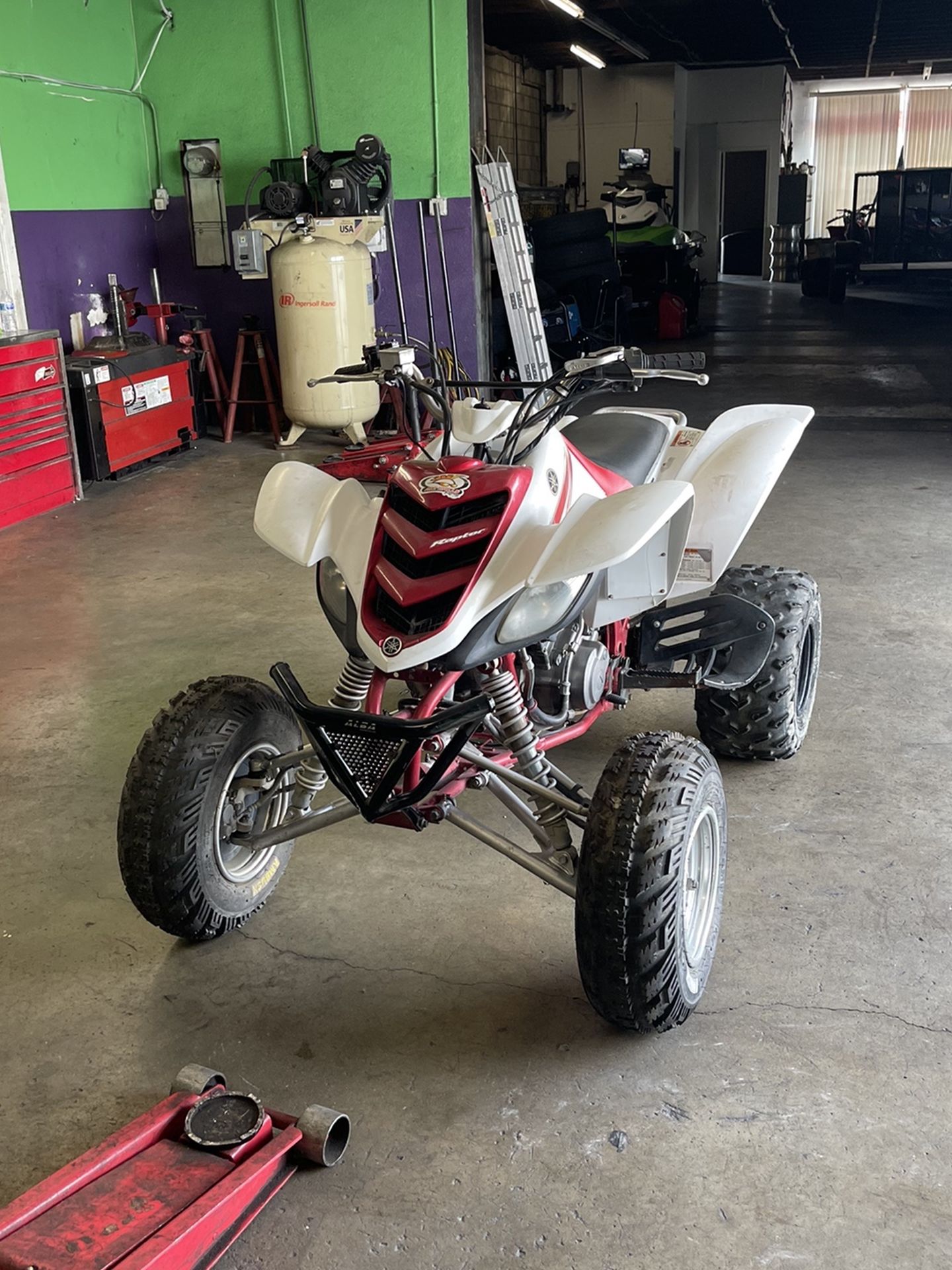 2005 Yamaha JET Boat For Sale - ZeBoats