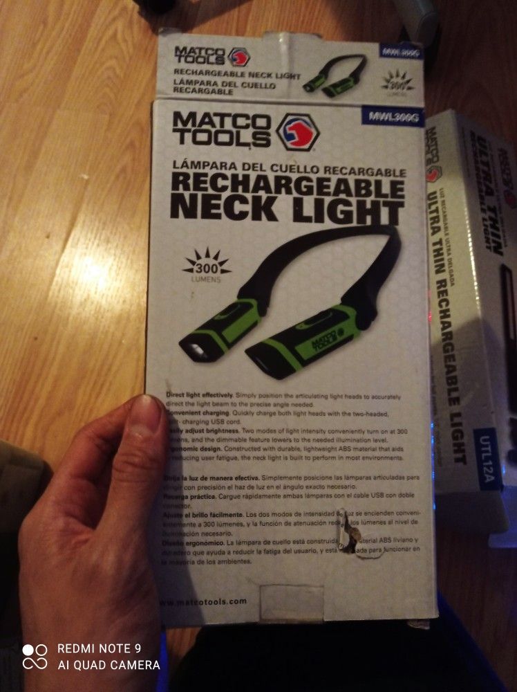 Matco Rechargeable Led Cod Neck Light for Sale in Chicago, IL - OfferUp