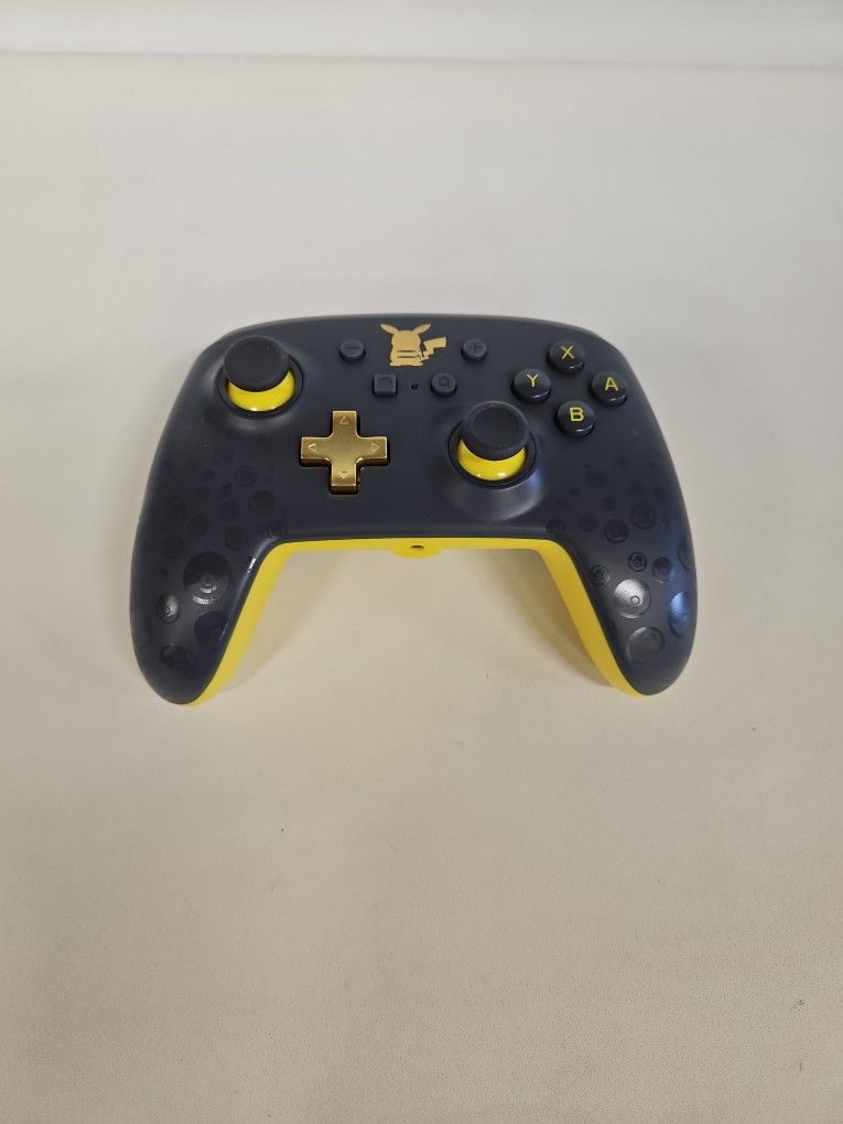 PowerA Wired Controller For Nintendo Switch- Pikachu Grey 803634-16 for ...