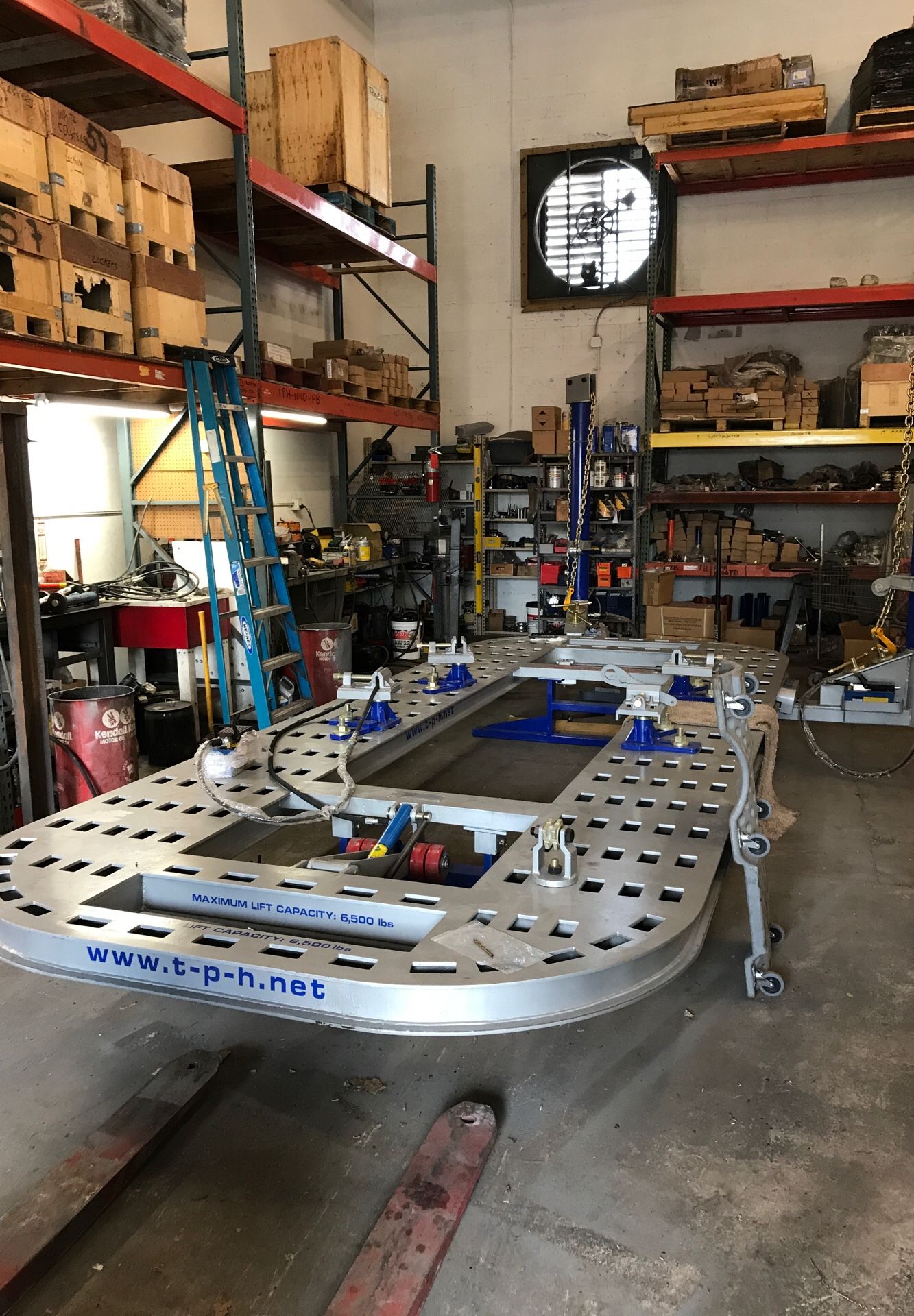 Frame machine Panther auto body frame rack 2 tower 10 tons for Sale in ...