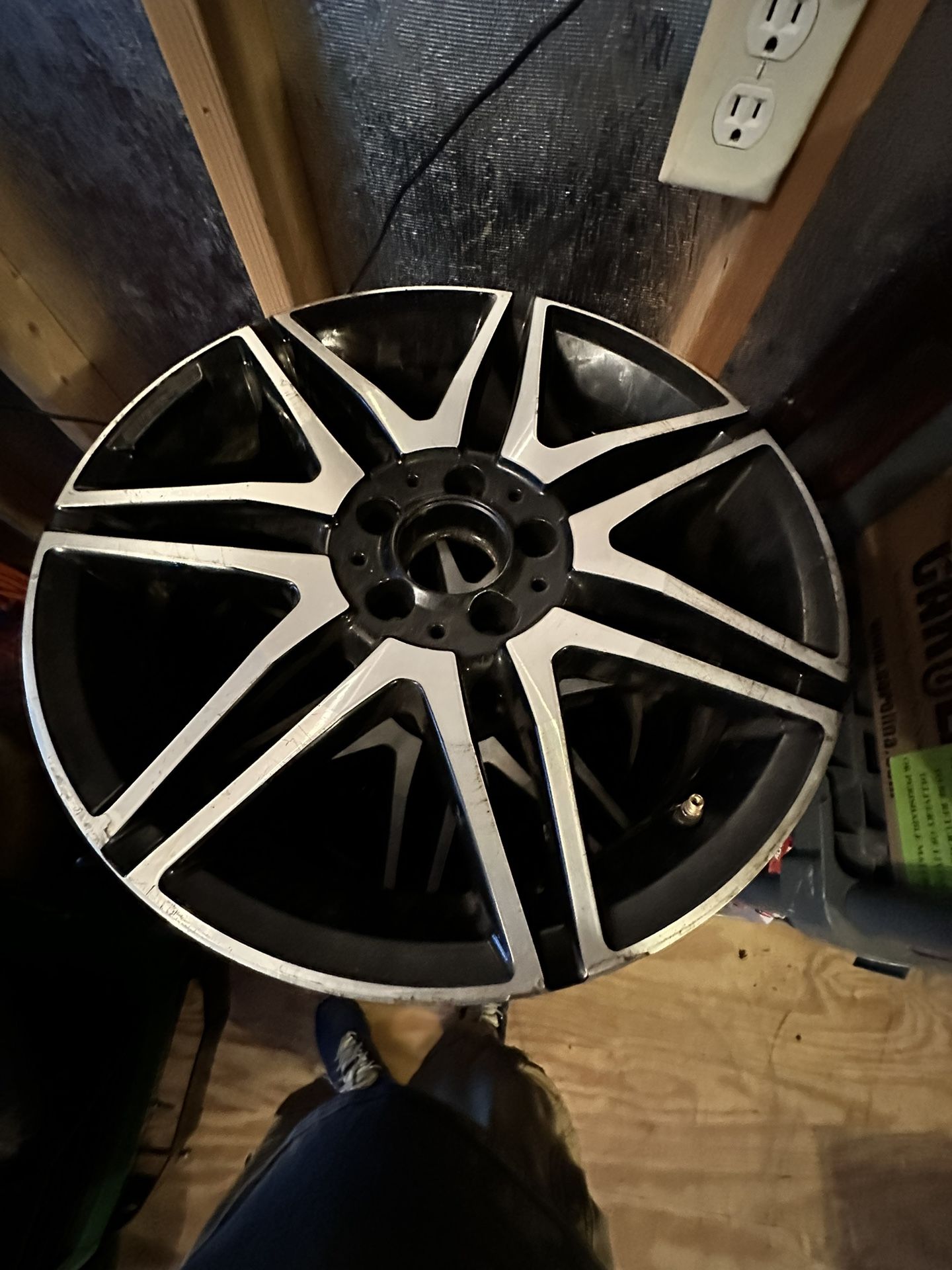 2 Mercedes Amg Rims 18x7 1/2 “ 5x112 lug for Sale in South Heidelberg ...