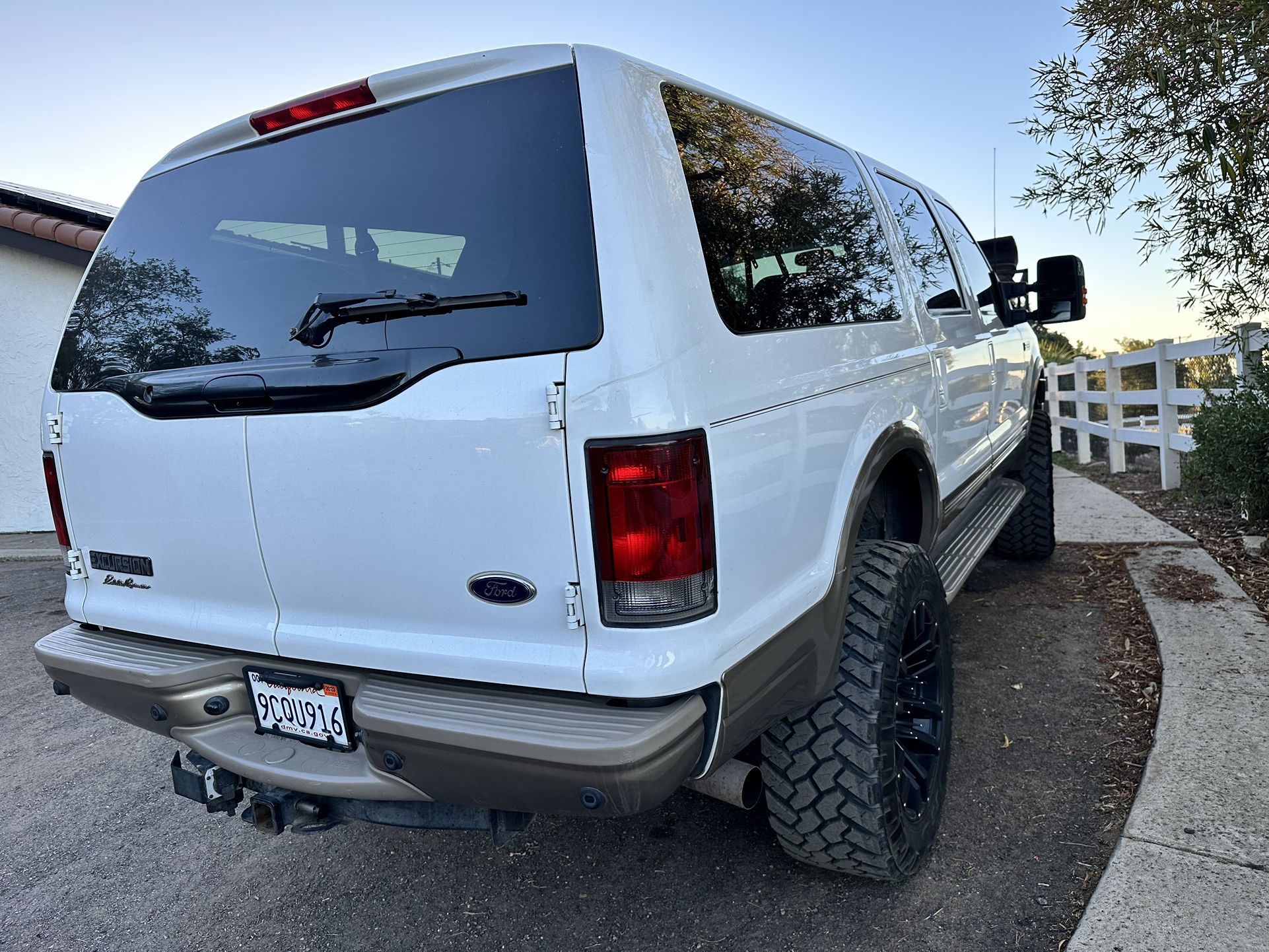 2005 Ford Excursion Diesel for Sale in San Diego, CA - OfferUp