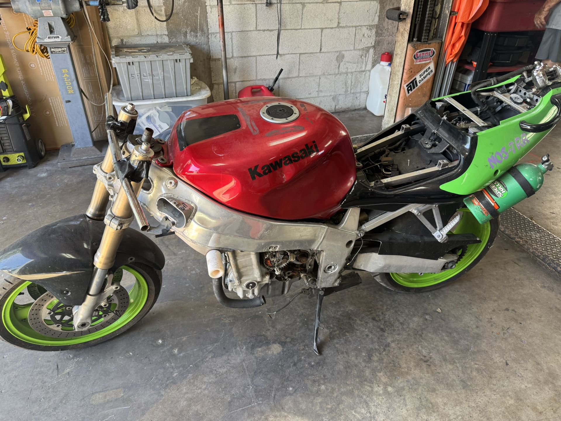 1998 Kawasaki Zx7 for Sale in Boca Raton, FL - OfferUp