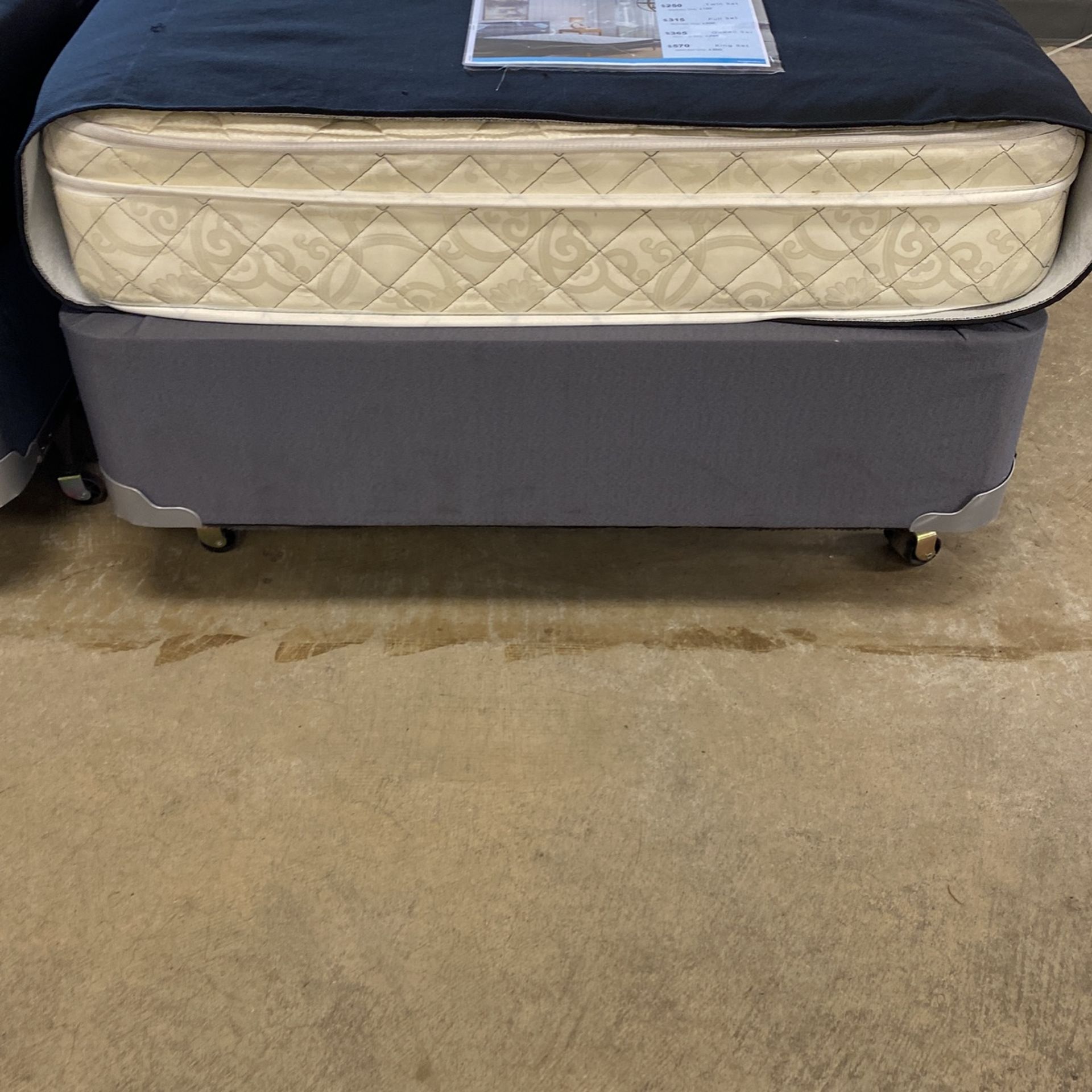 Twin Foundation (new) for Sale in Lakewood, WA - OfferUp