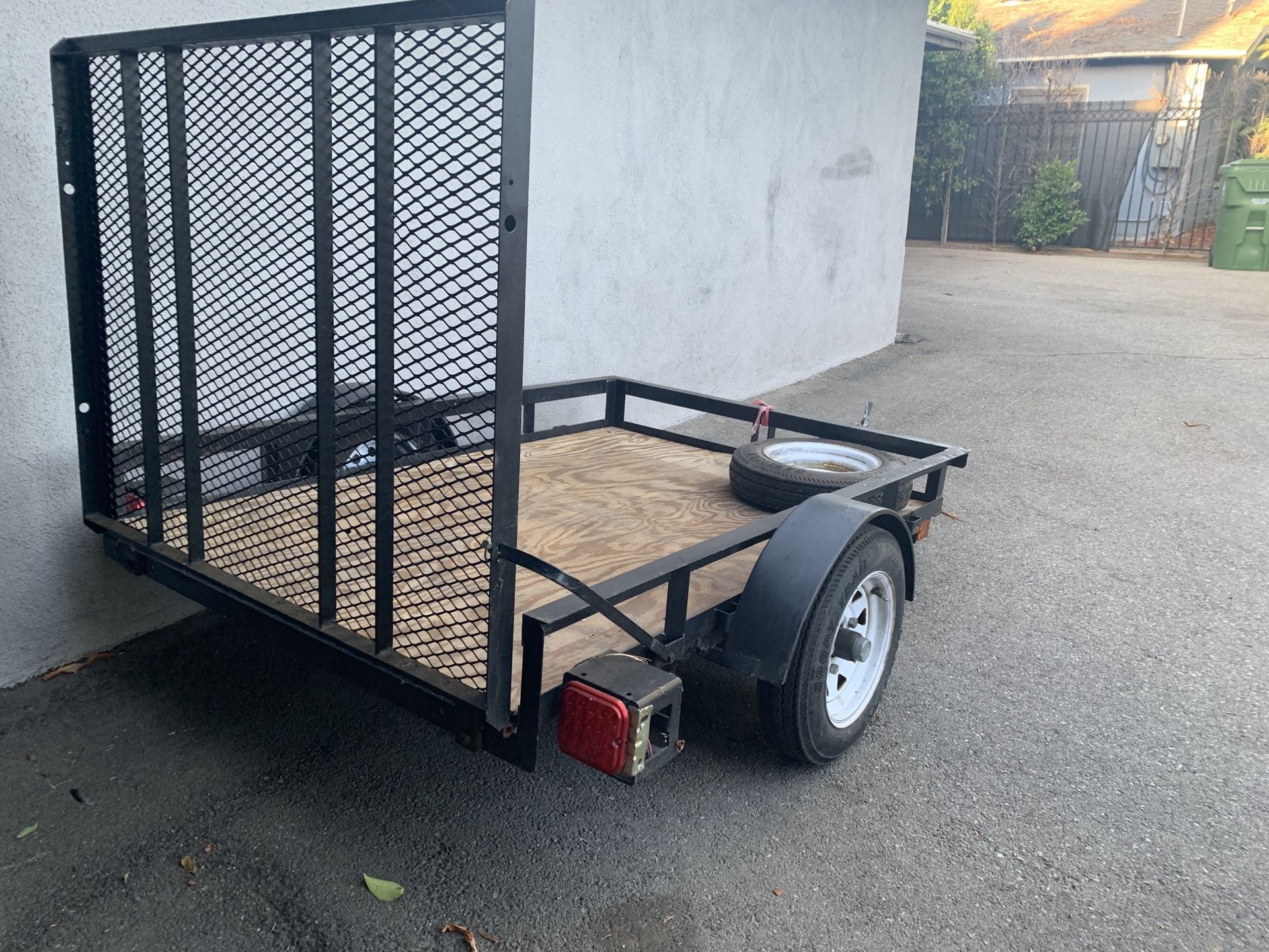 4X6 utility trailer with fold down ramp for Sale in Los Angeles, CA ...