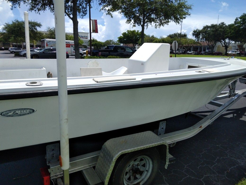 17 Ft Mako Like Brand New Trailer Teleflex Steering Brand New Console ...