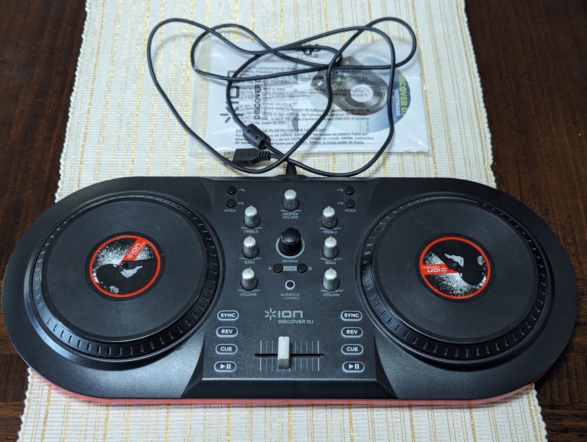 ion Discovery DJ Controller for Sale in Pompano Beach, FL - OfferUp