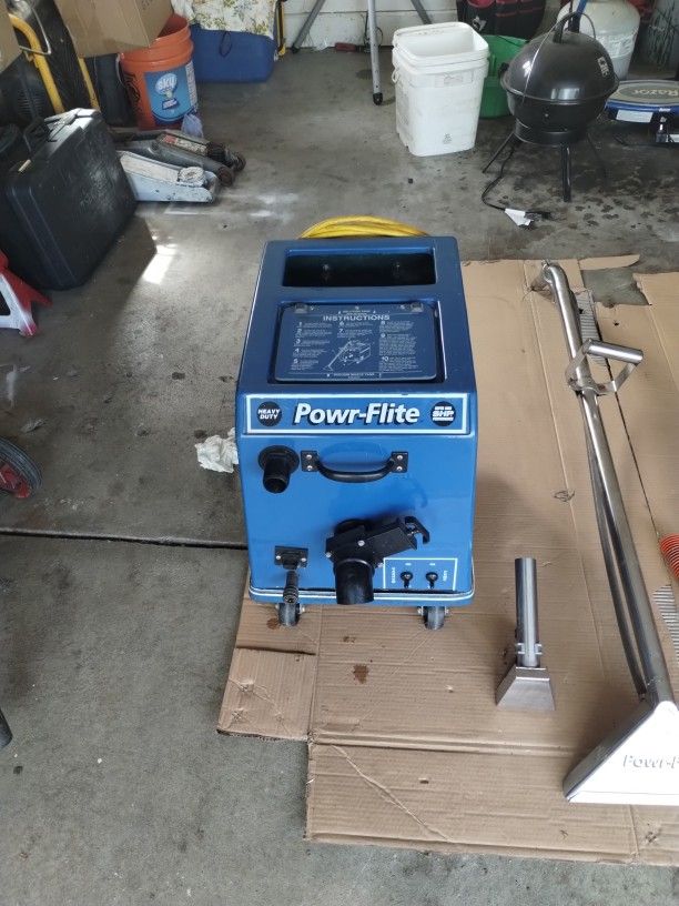 Powr-FLite Carpet Cleaner for Sale in Indianapolis, IN - OfferUp