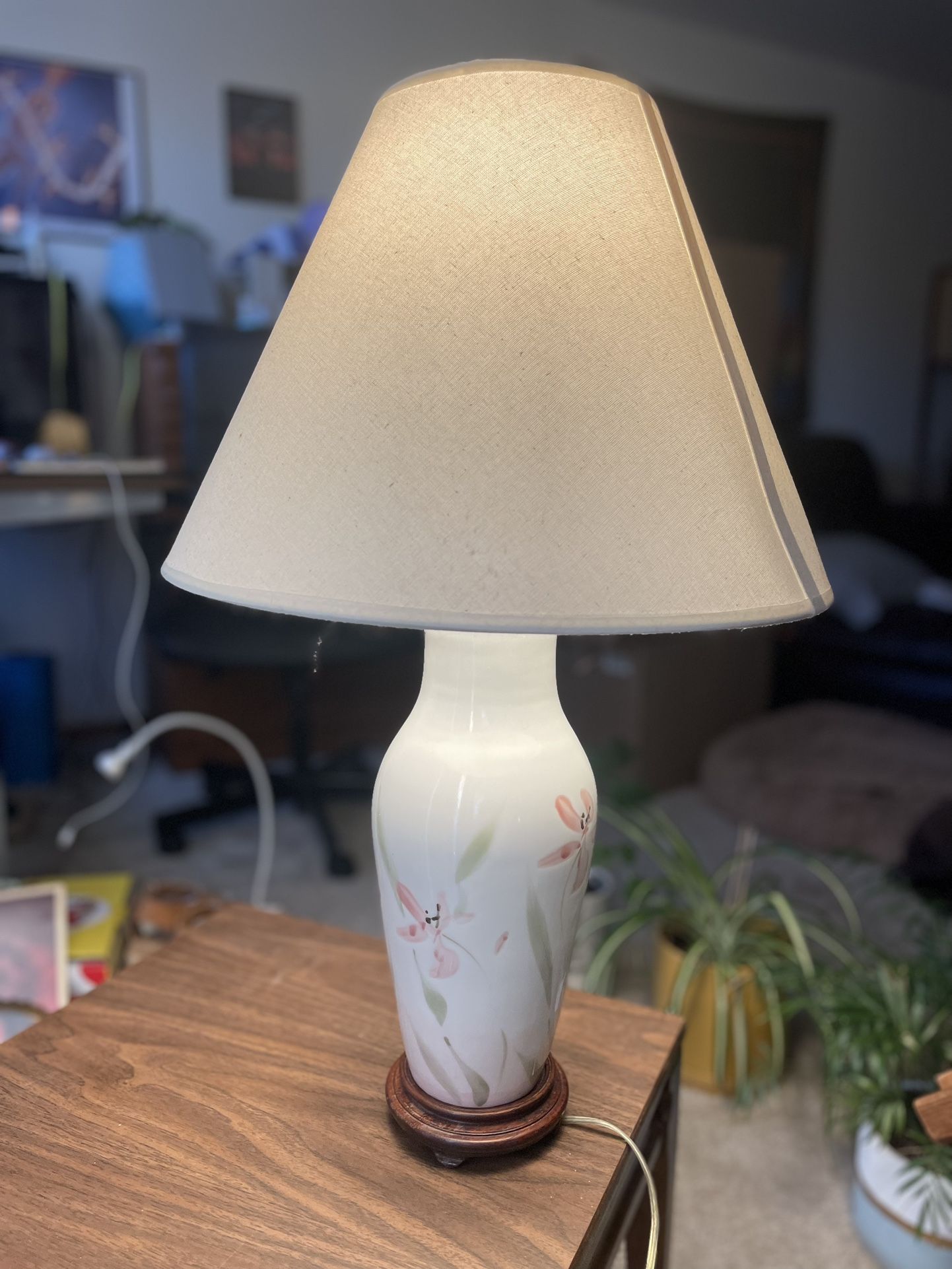 Vintage 1980s Hand Painted Ceramic Table Lamp Floral for Sale in ...