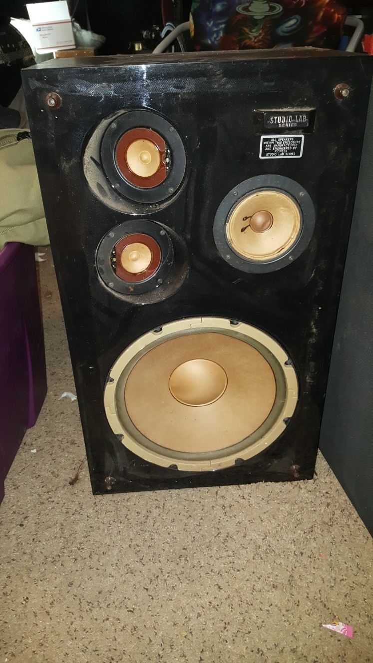 Studio Lab Series Mono Studio Monitor SL-120 SHOWS FREQUENCY RESPONSE ...