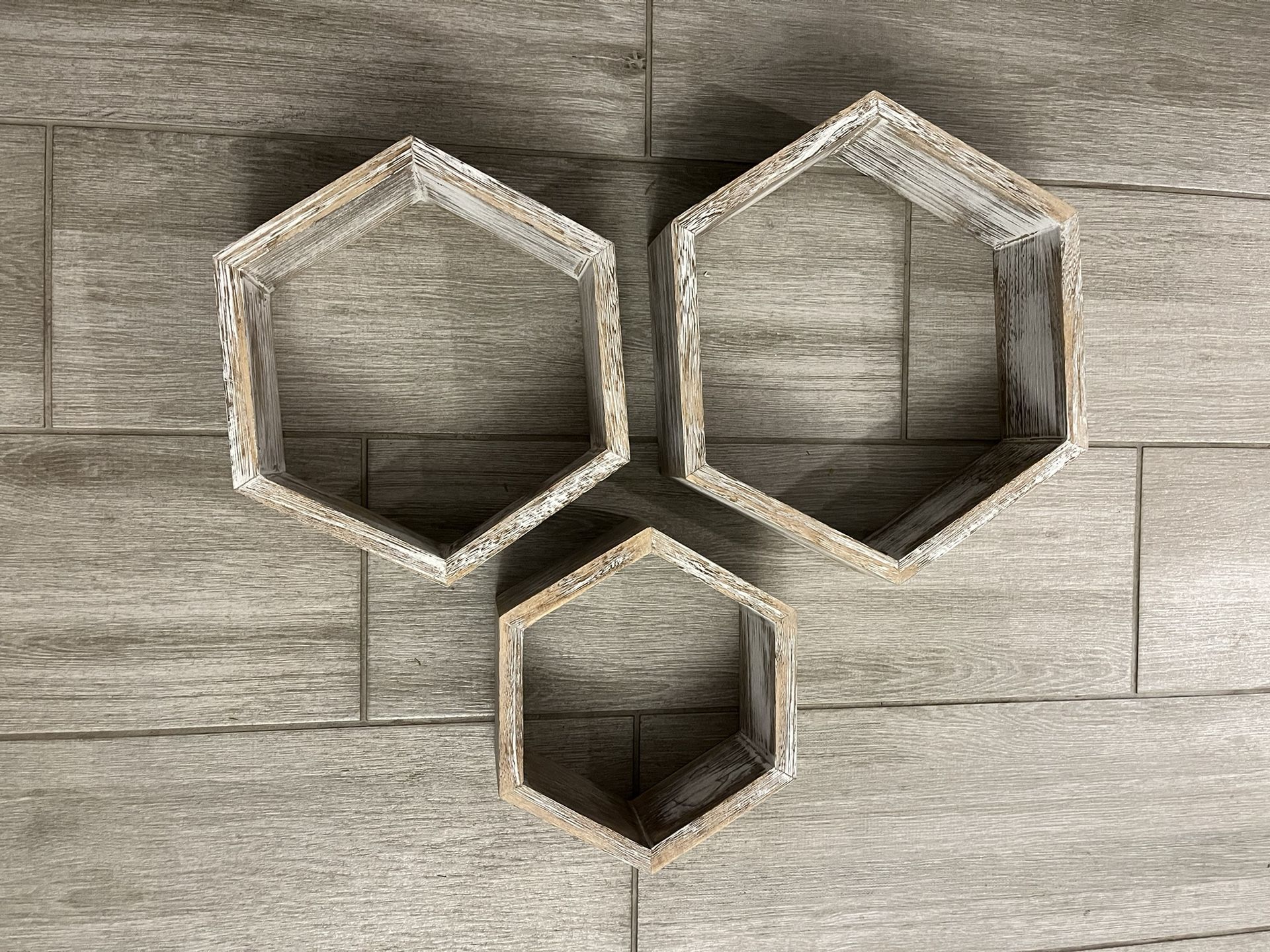 Hexagon Wall Shelves for Sale in Gilbert, AZ - OfferUp