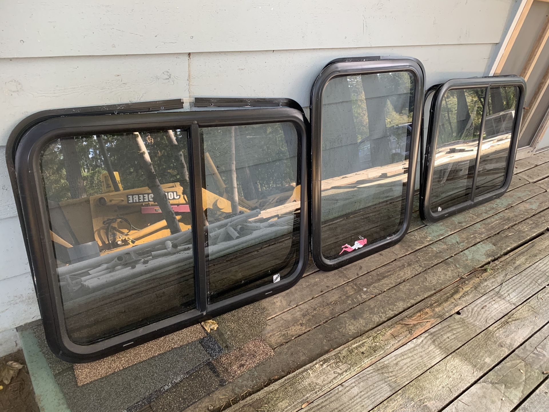 HEHR RV Windows for Sale in Kent, WA - OfferUp