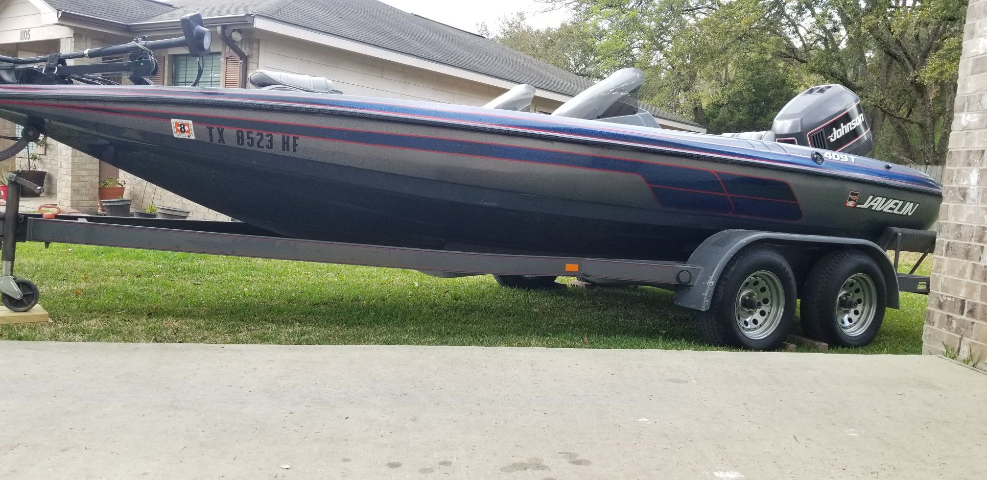94 javelin 409t tournament bass boat, 20.5 long with 200 venom gt, and ...