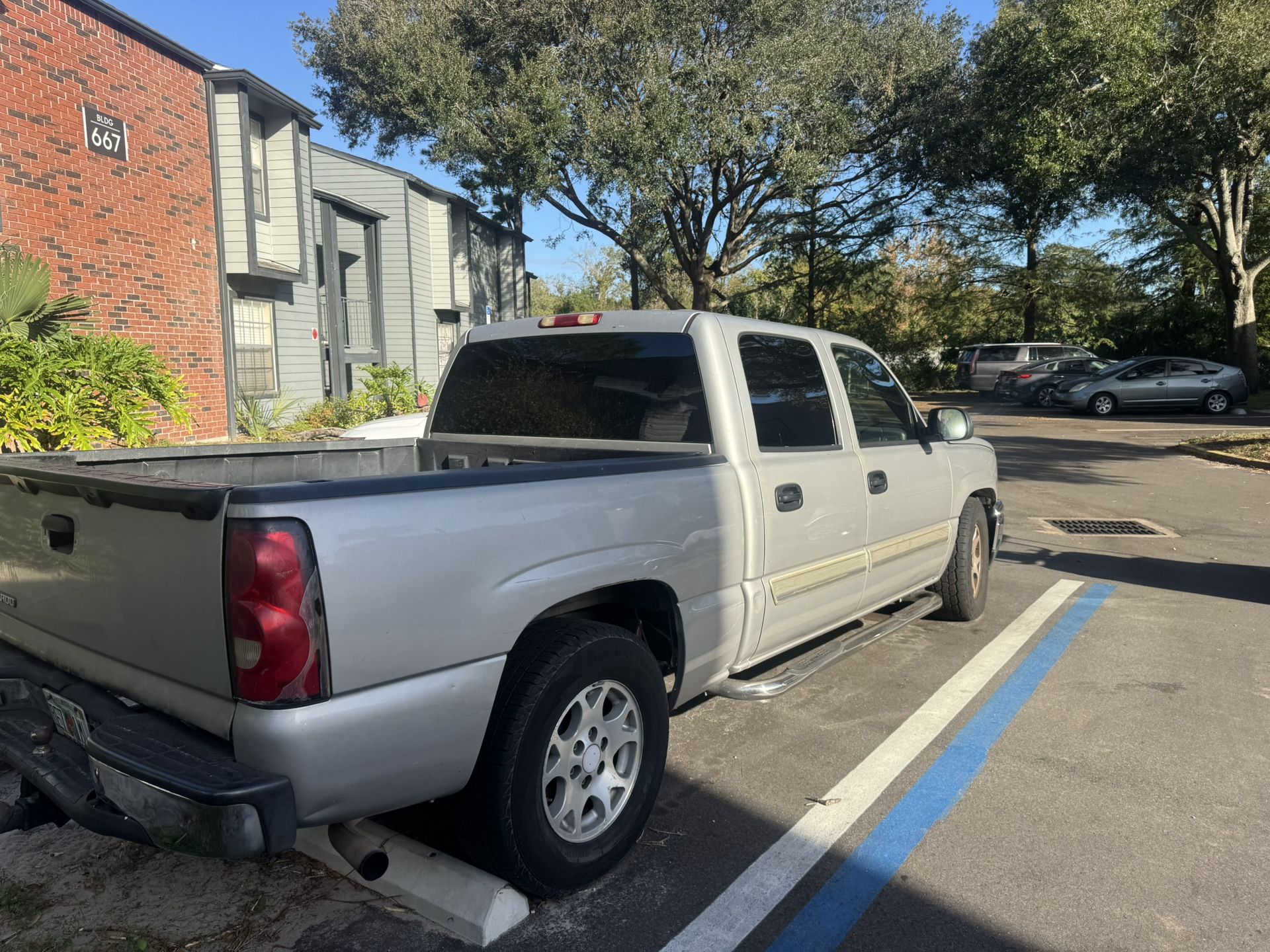 2206 CHEVY SILVERADO for Sale in Altamonte Springs, FL - OfferUp