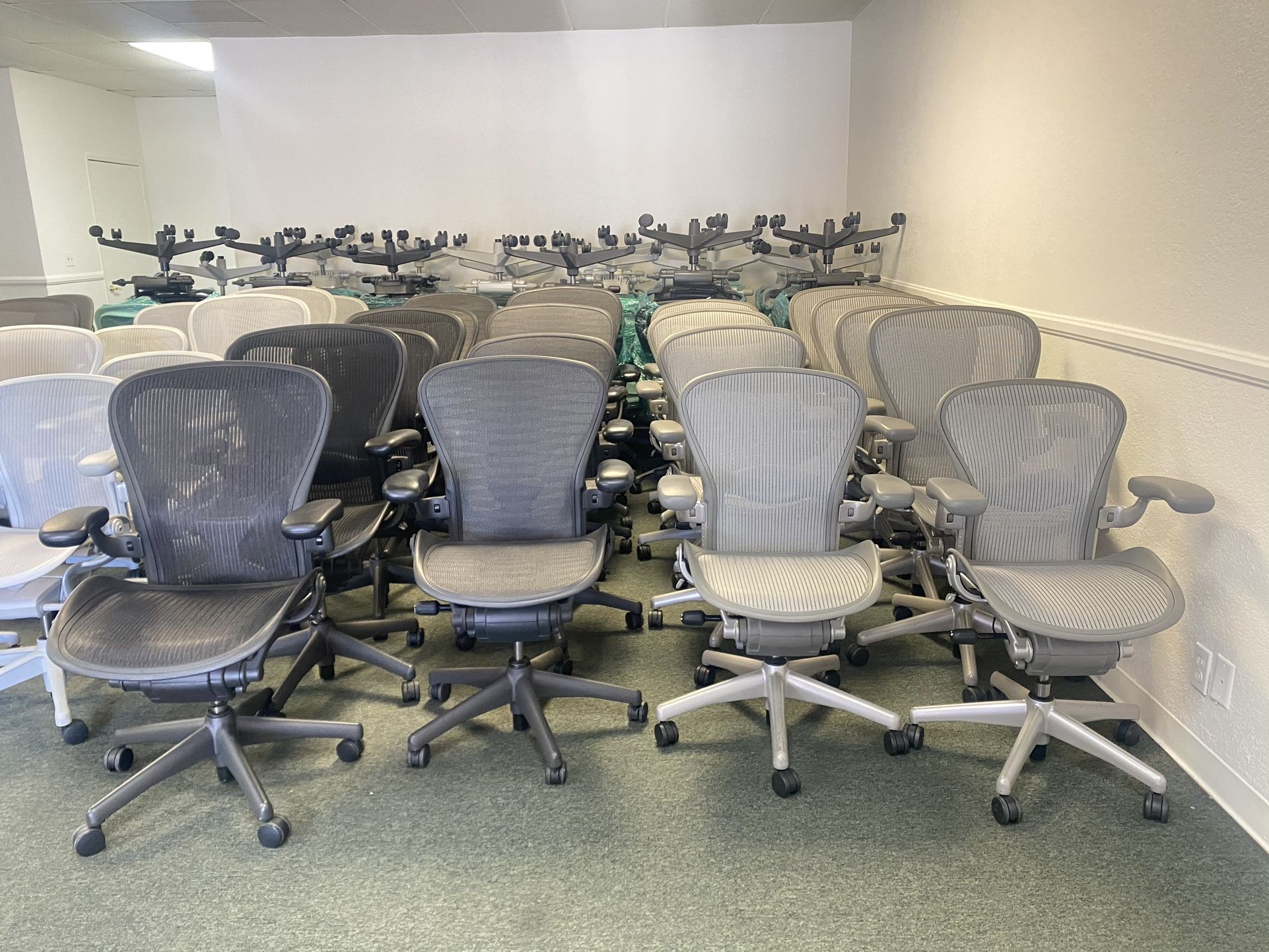 HERMAN MILLER CLASSIC AND REMASTERED AERON FULLY LOADED!!! SIZE A,B,C ...