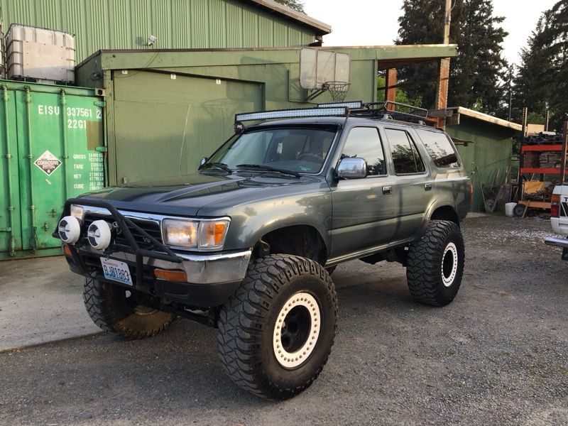 1993 Toyota 4Runner sr5 lifted clean for Sale in Duvall, WA - OfferUp