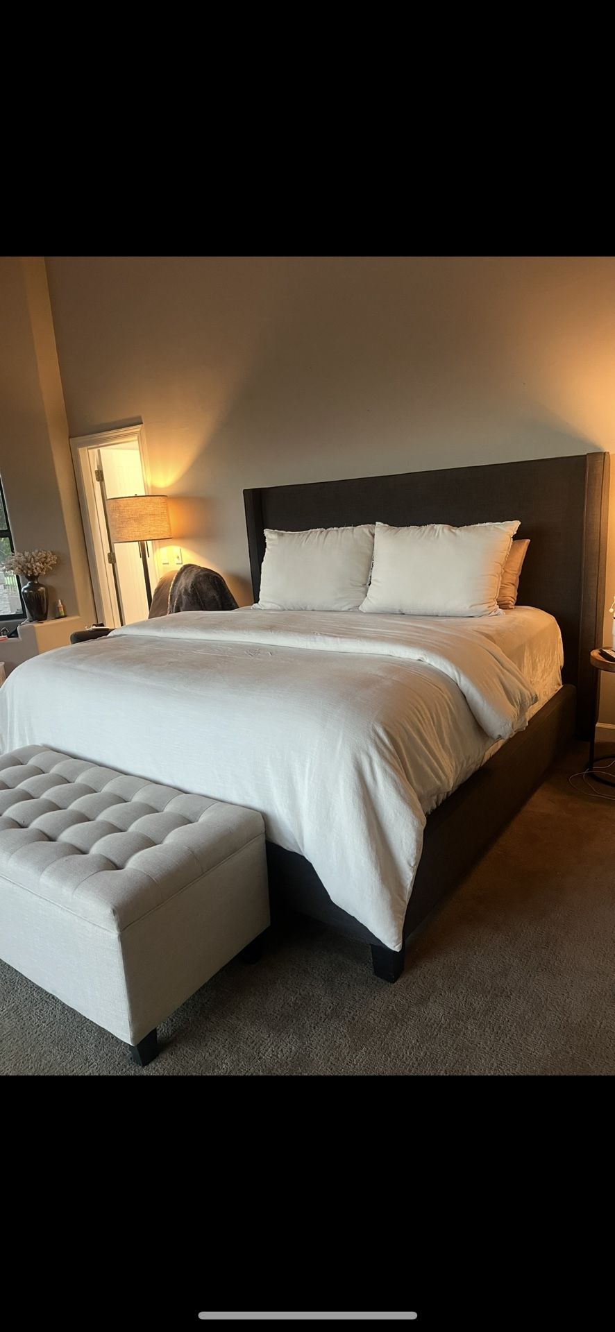 King Size Bed Matters and Ottoman for Sale in Gilbert, AZ - OfferUp