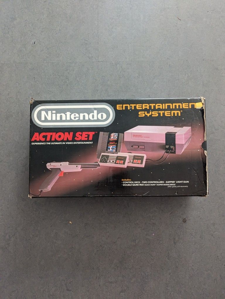 Refurbished Nintendo nes system With Box, Controllers, Games, Gun for ...