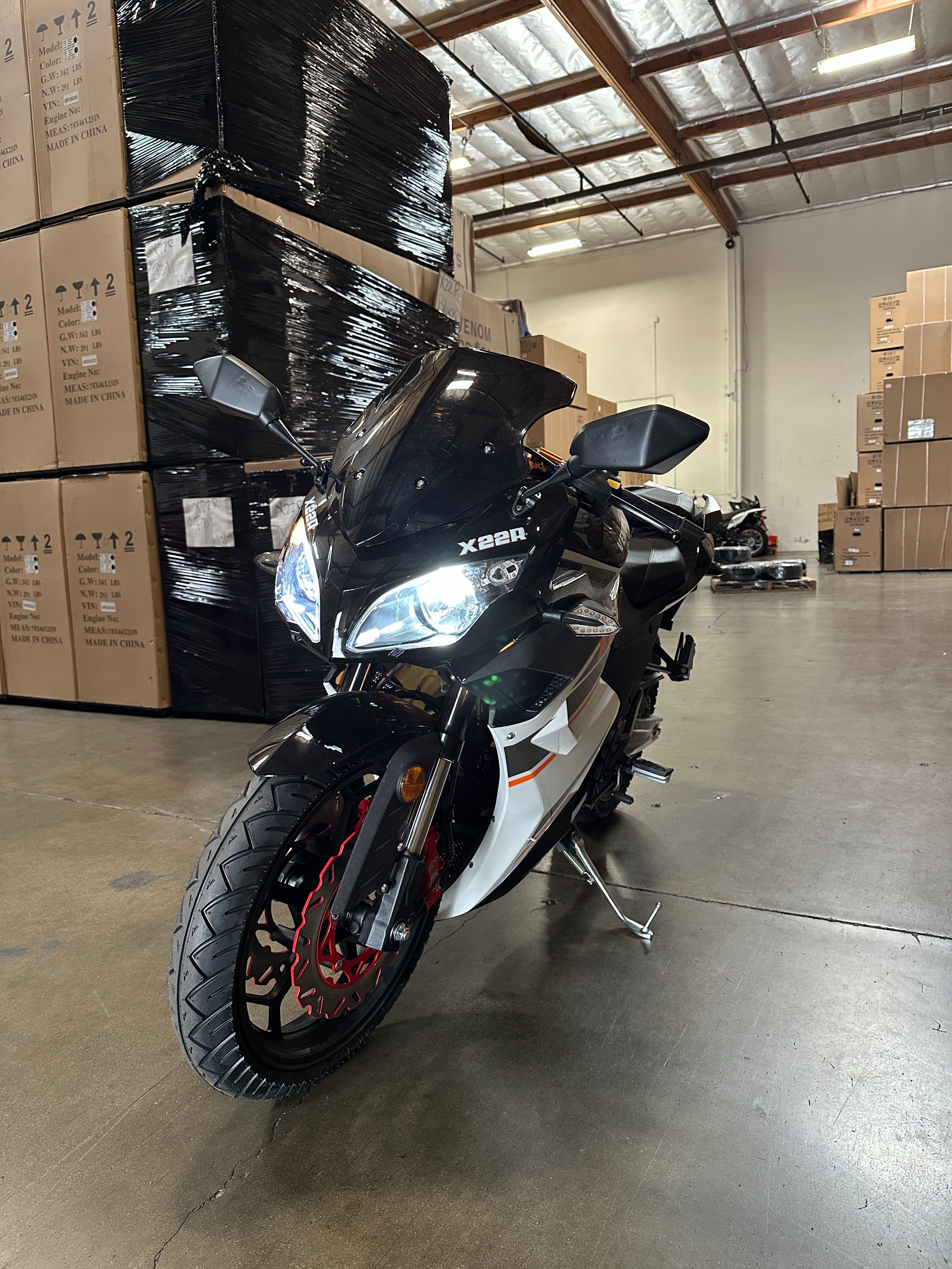 Venom X22R 250cc Motorcycle | CBR250 Clone 5-Speed for Sale in Anaheim ...
