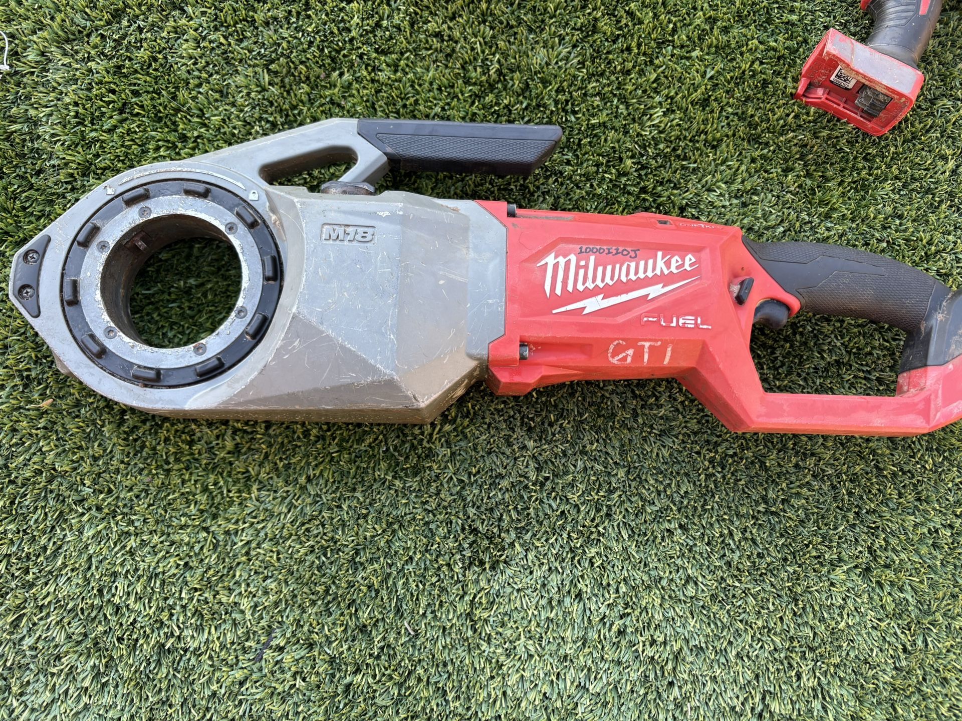 Milwaukee Threader for Sale in Phoenix, AZ - OfferUp