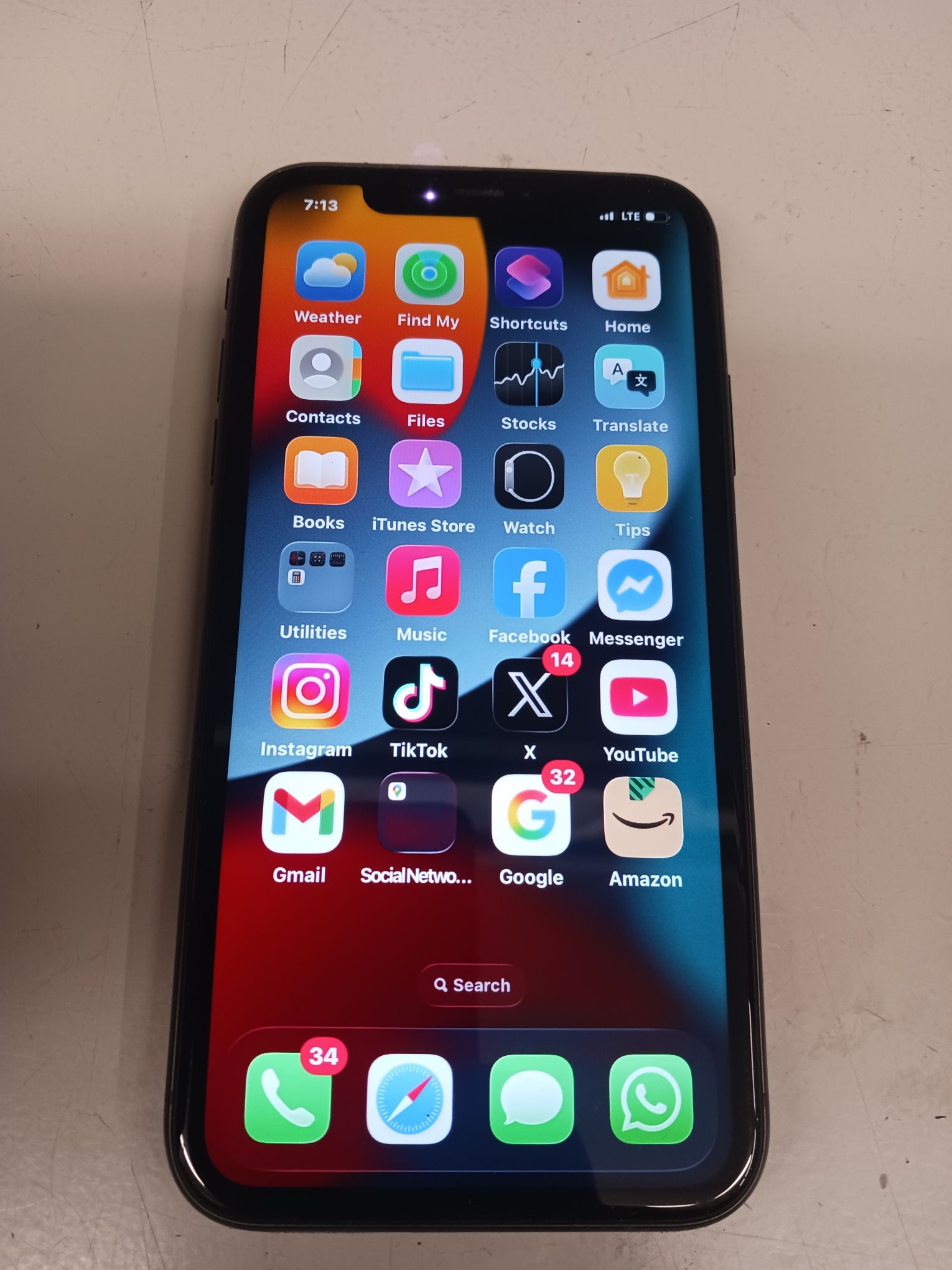 iPhone 11 64gb Unlock for Sale in West Palm Beach, FL - OfferUp