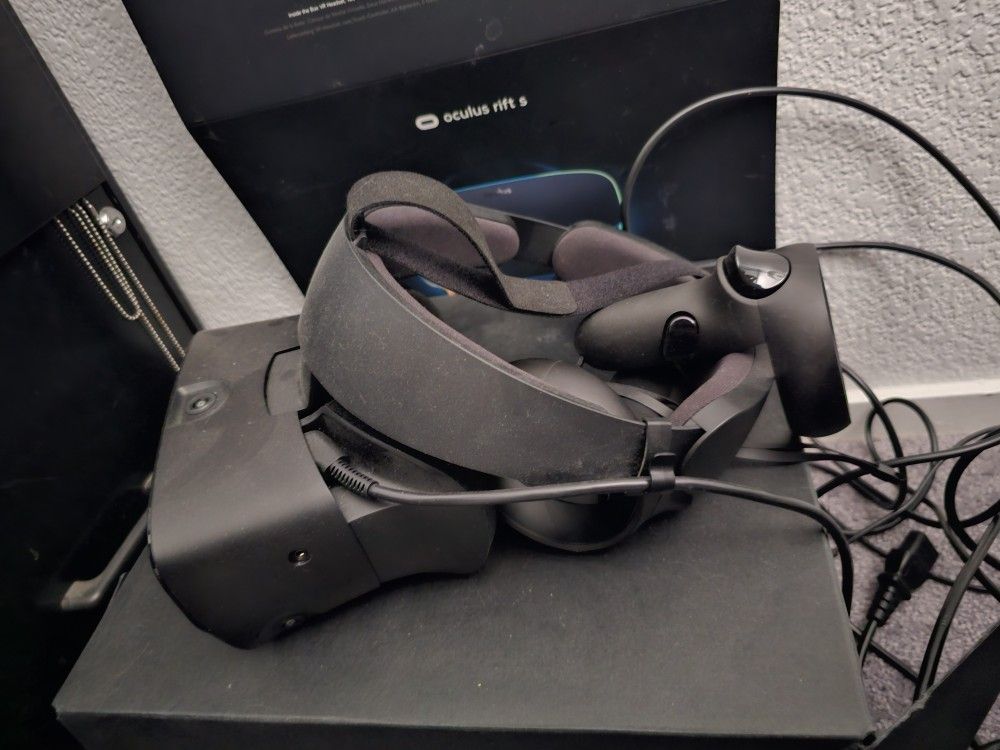 Oculus Rift S for Sale in Las Vegas, NV - OfferUp