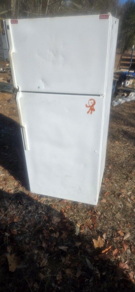 White Fridge for Sale in Lexington, SC - OfferUp