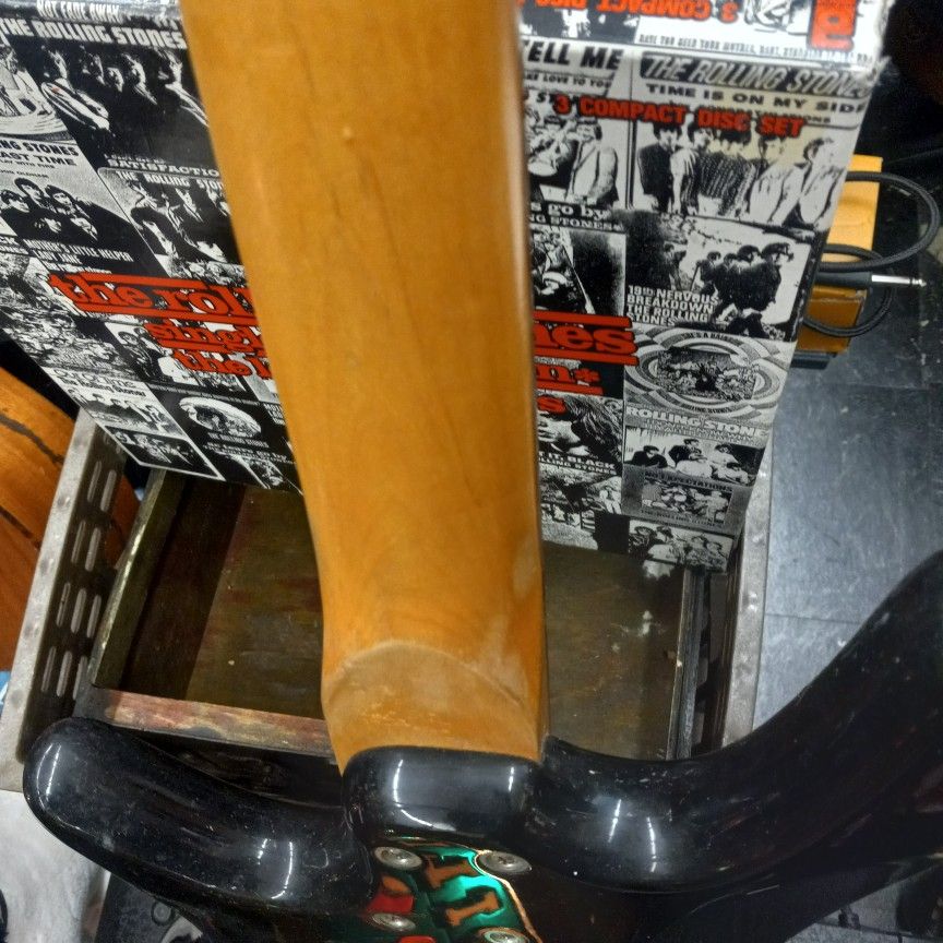 Ibanez Long Neck Bass for Sale in Temple Terr, FL - OfferUp