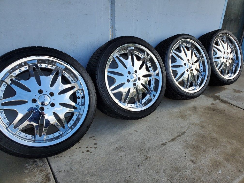 20" Chrome Zenneti wheels and tires for Sale in Orange, CA - OfferUp