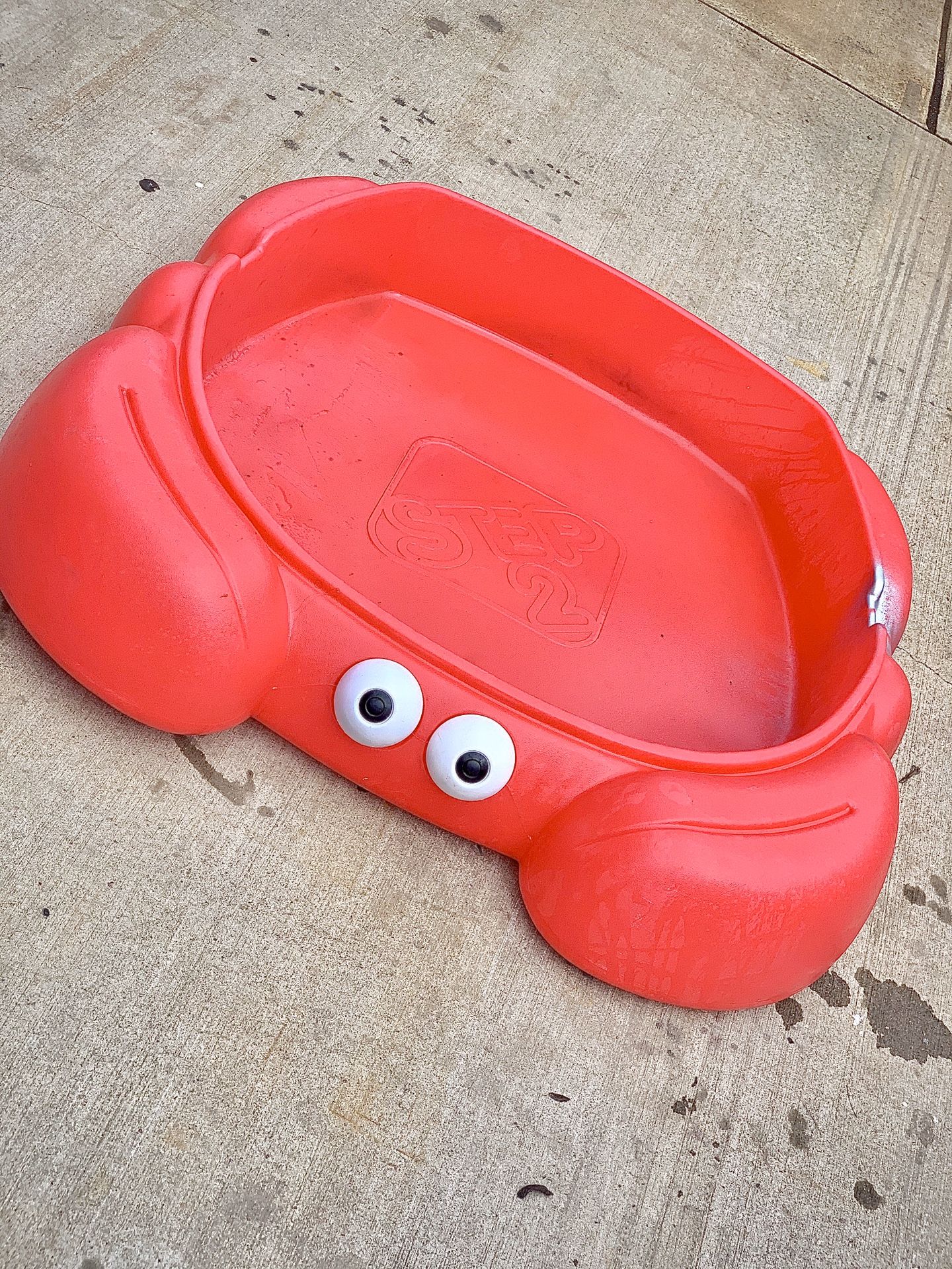 Step2 Crabbie Sandbox / pool for Sale in Mesa, AZ - OfferUp