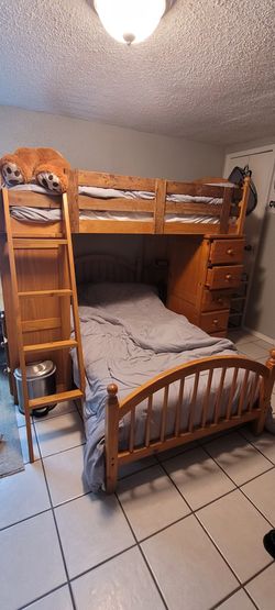 Tradewins Loft Bunk Bed w brand New mattress for Sale in El Paso TX OfferUp