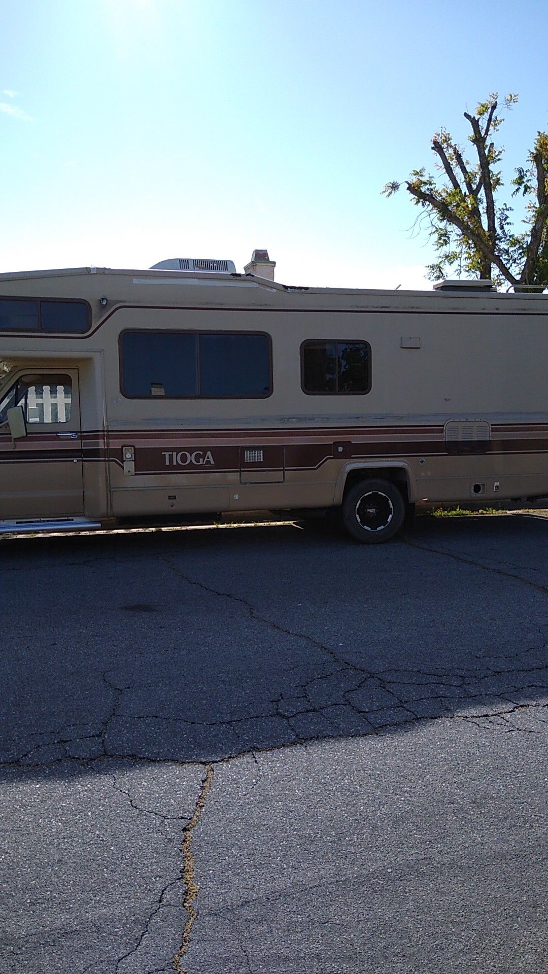 Ford Econoline E350 1987 Motorhome for Sale in Lancaster, CA - OfferUp